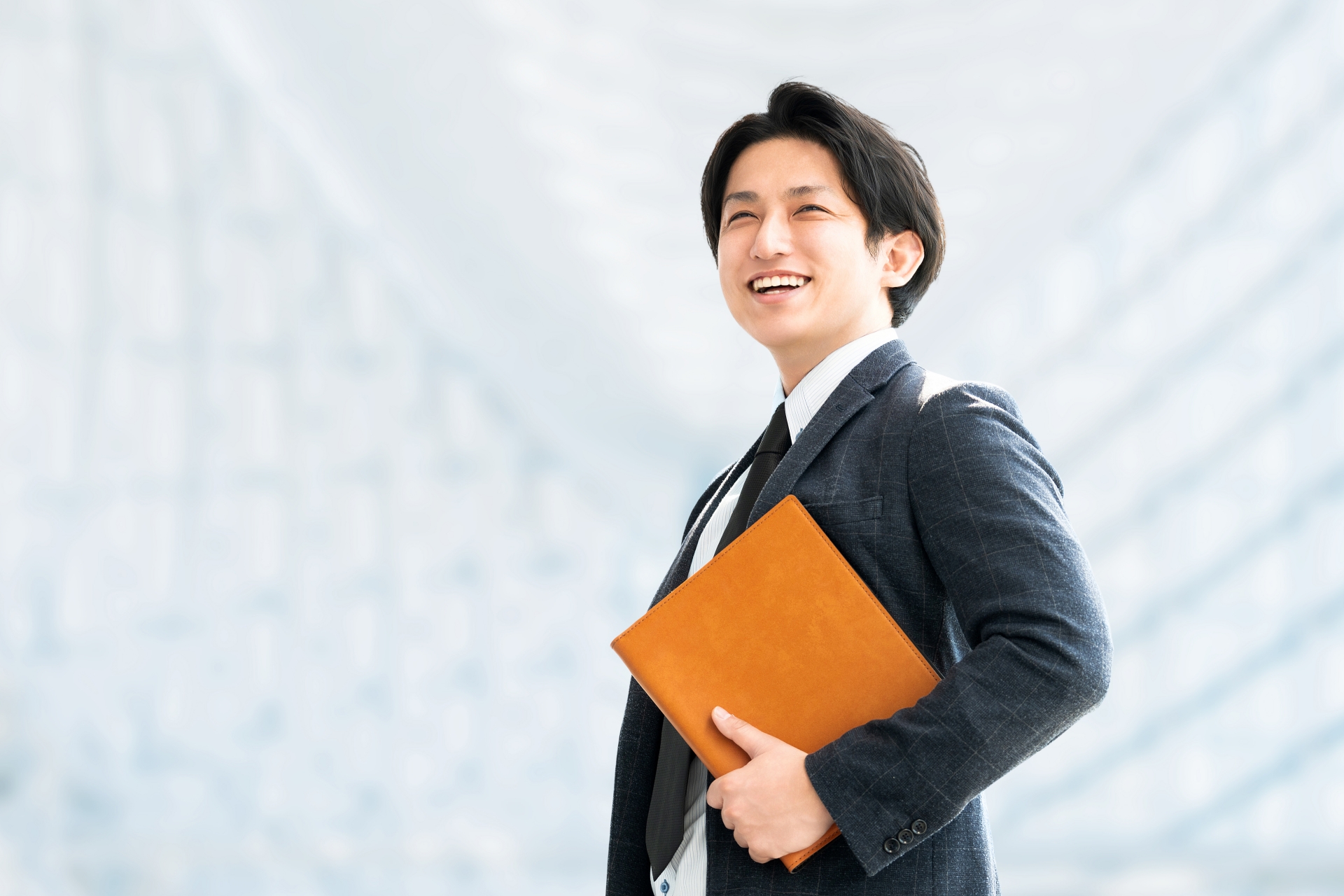 楽天証券の新NISAを始める方法 ｜買い方や積立におすすめの銘柄を紹介！ - ABCashマネポス